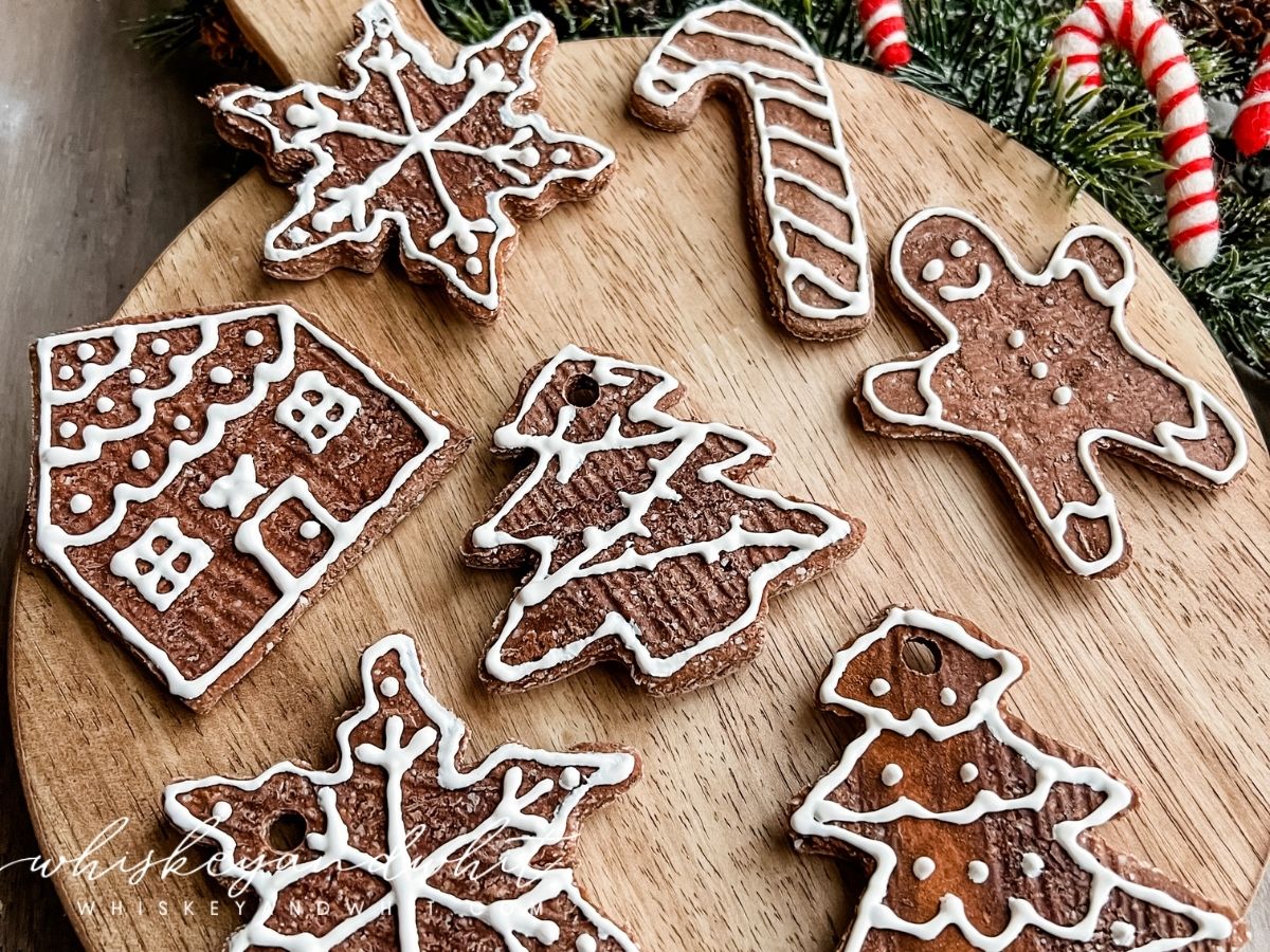 10 ADORABLE Christmas Baking DIYS How to make fake marshmallows and ...